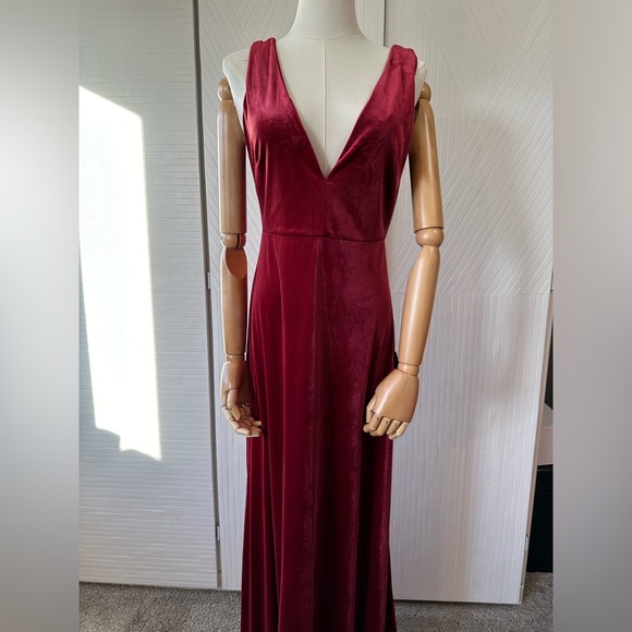 Lulus | Dresses | Nwt Red Velvet Maxi Dress | Poshmark